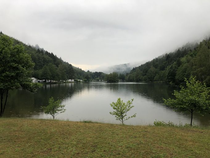 Wohnmobilstellplatz am Campingpark Clausensee in Waldfischbach ...