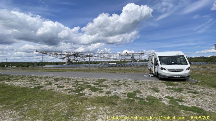 Parkplatz am Bergheider See in Lichterfeld-Schacksdorf – promobil