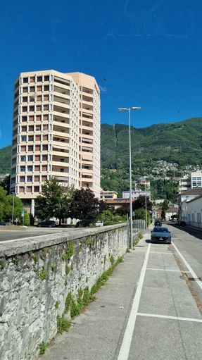 Nähe Firma Schindler in Locarno – promobil