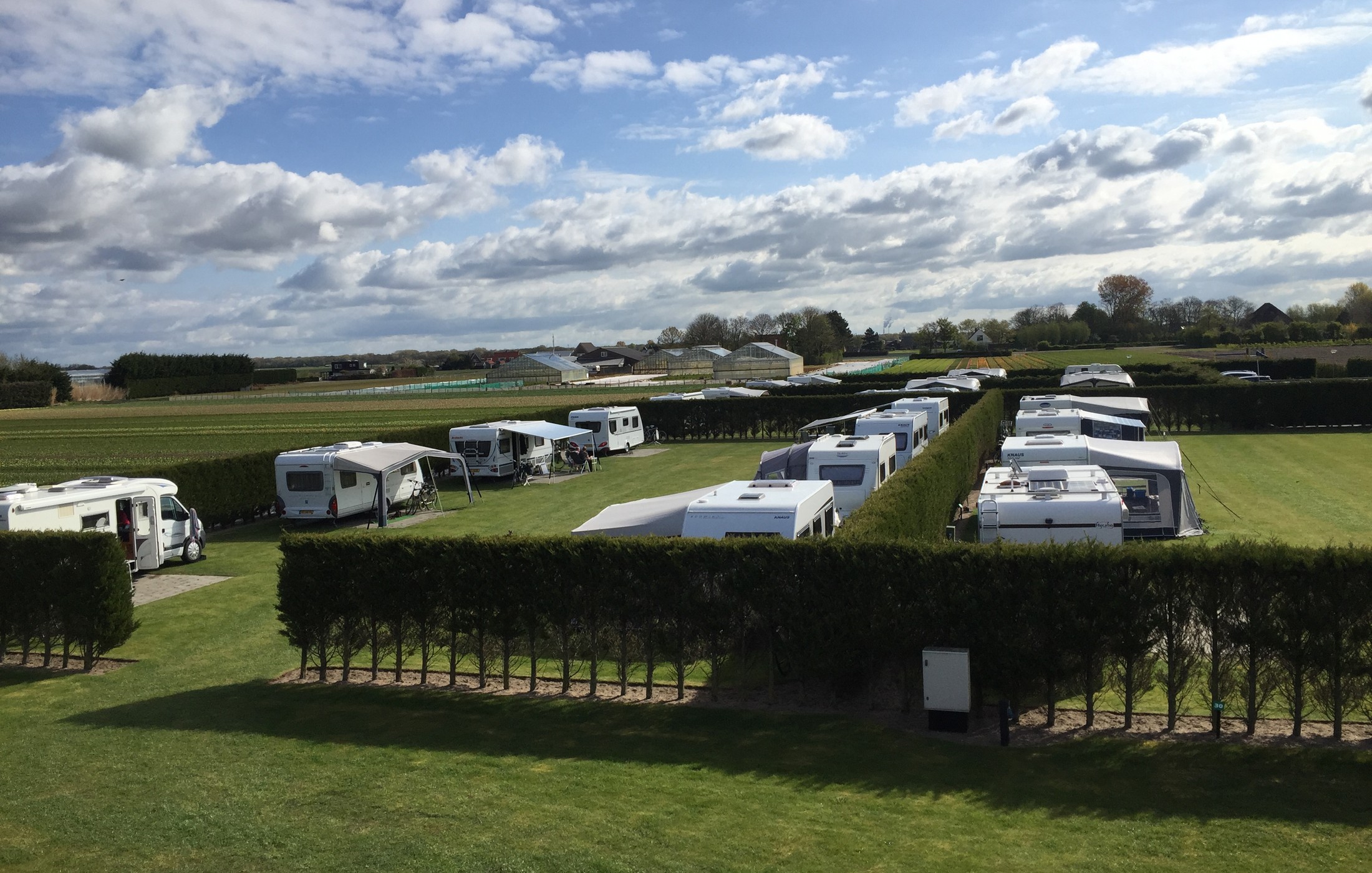 Het Zonnige Veld in Castricum – promobil